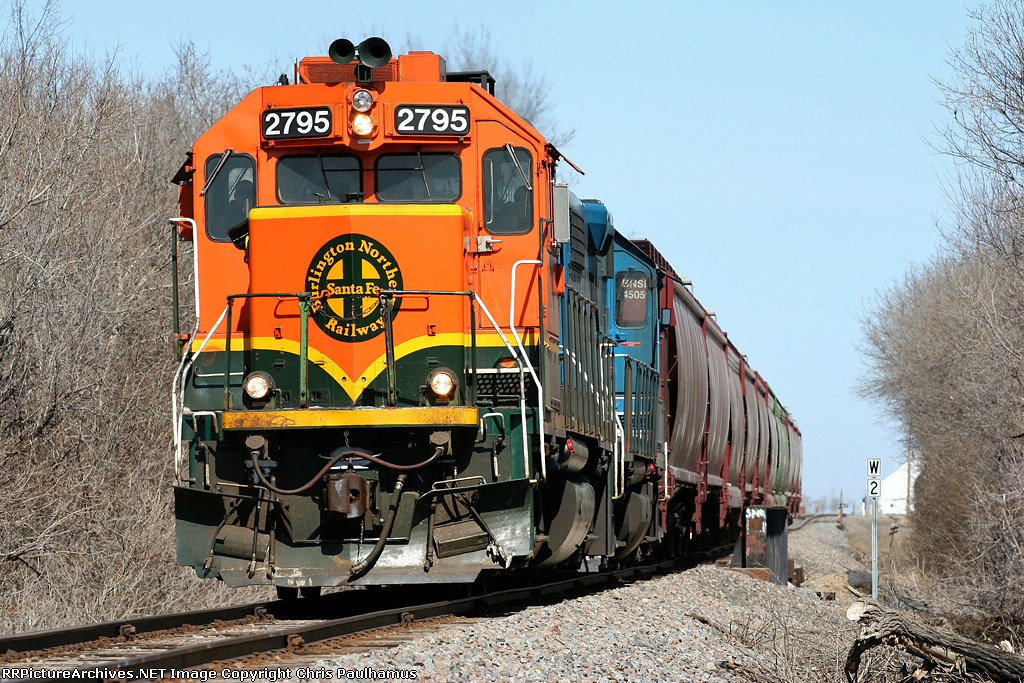 BNSF 2795 (Drayton Local)